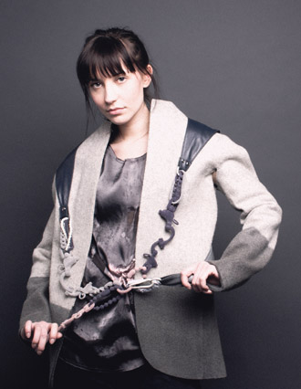 The Fashion Connector - Jennifer Ruth Low