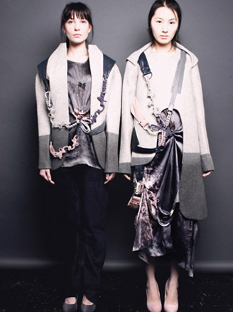 The Fashion Connector - Jennifer Ruth Low